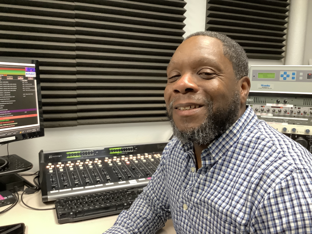 Keep It 1 Million – KRDP Jazz 90.7 FM